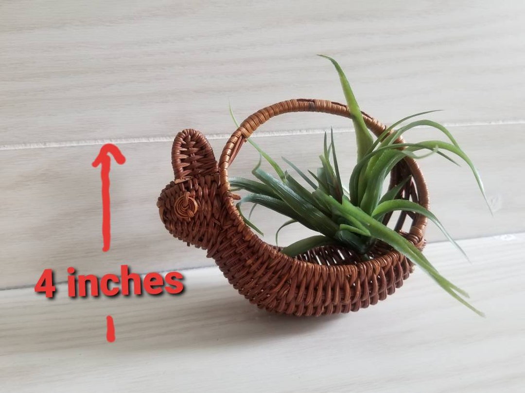 Vintage Mini Wicker RABBIT BASKET - Etsy