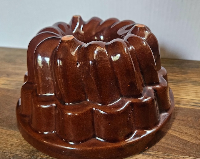 Set of 2 Vintage Cinnamon and Nutmeg Copper Molds With Heavy Duty Wall ...