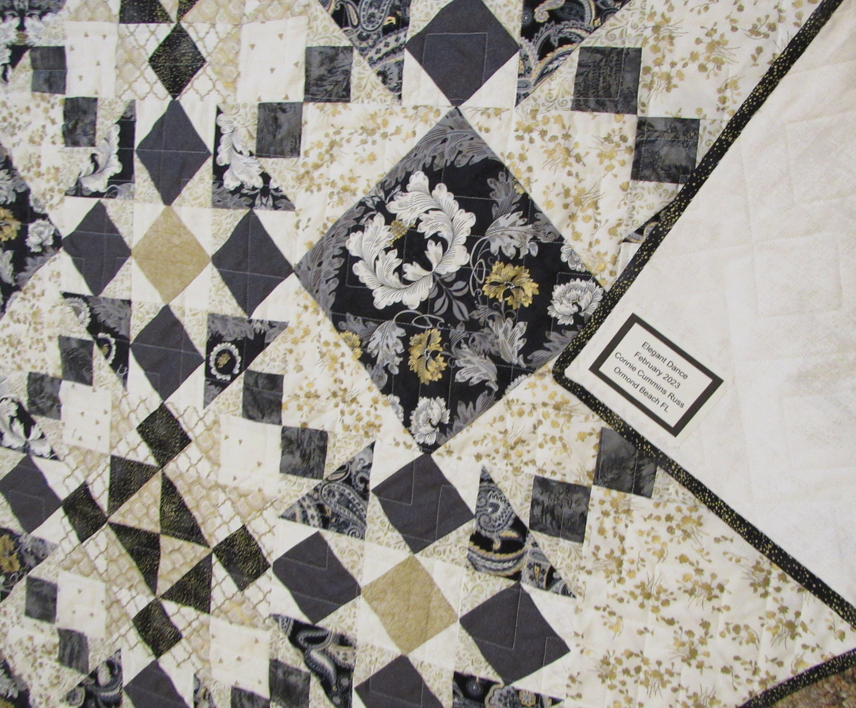 Elegant Dance Quilt - Etsy