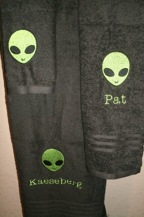 Alien Face Inspired Personalized Bath Hand Towel & Washcloth - Etsy