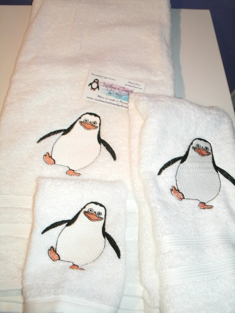Penguins Personalized Madagascar Penguins 3 Piece Towel Set Bathtowel ...