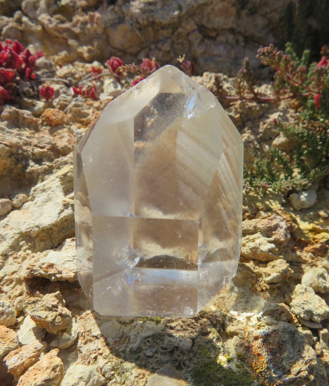 Lovely Phantom Crystal Tower Ca. 115 Grams 5cm Stone Deco Minerals ...