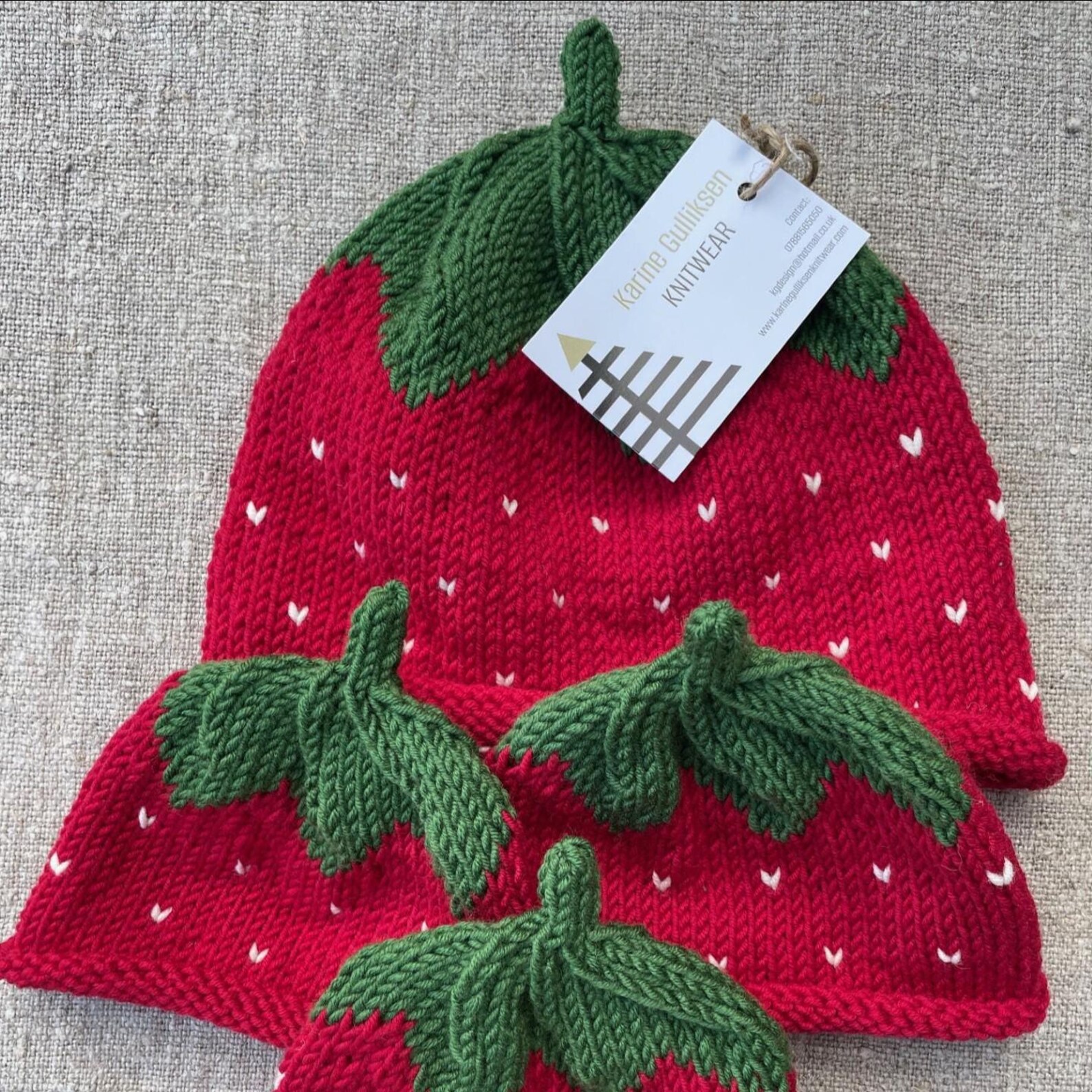 NEWBORN- STRAWBERRY HAT - Red - Pure Merino Wool - Etsy