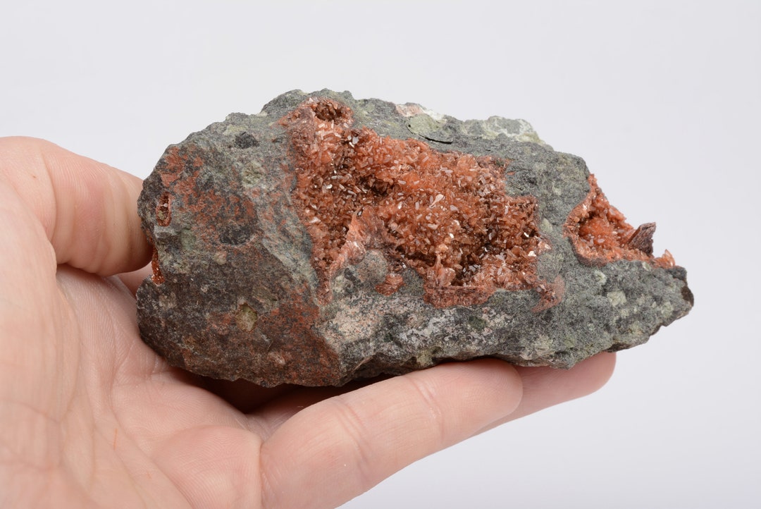 SCOTTISH STILBITE / HEULANDITE Zeolite Mineral Crystal Rough Rock ...