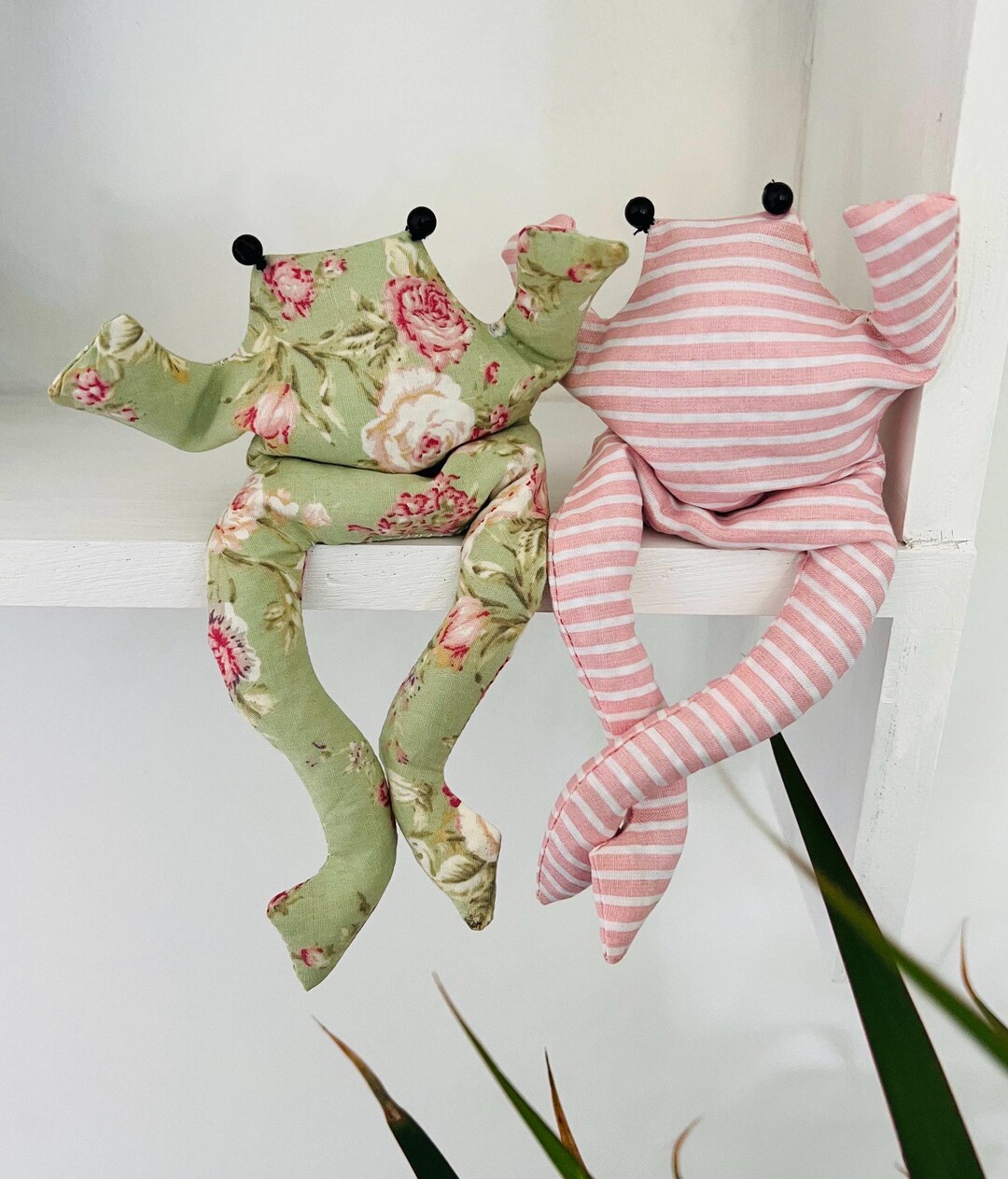 Freddie the Bean Bag Frog - SEWING PATTERN - Etsy