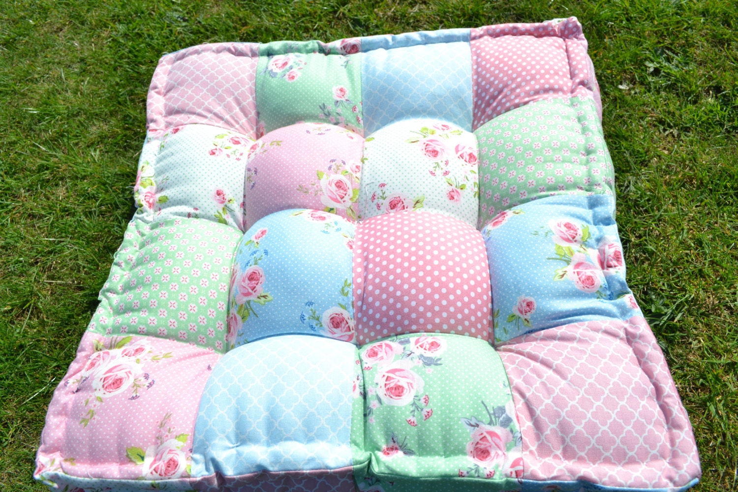 Square Patchwork Quilted Cushion SEWING PATTERN - Etsy UK