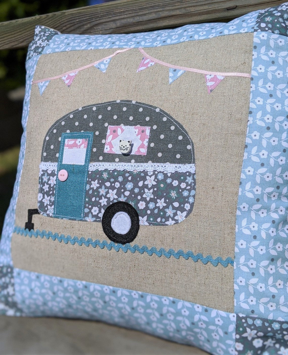 Caravan Applique Cushion With Zip Back SEWING PATTERN | Etsy UK