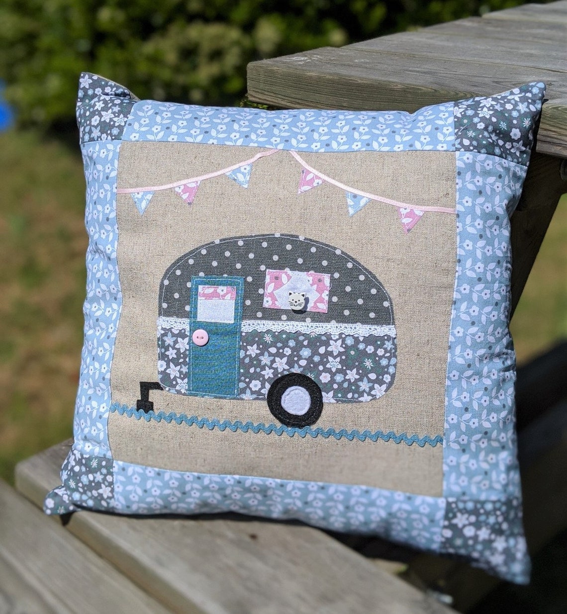 Caravan Applique Cushion With Zip Back SEWING PATTERN | Etsy UK