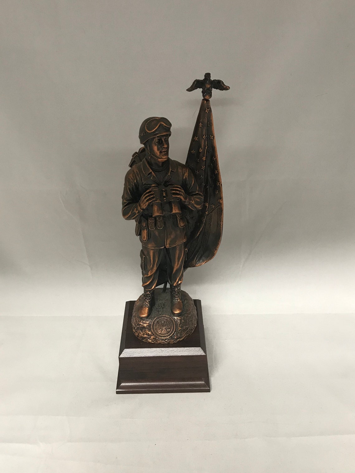 Army Soldier Award / Army / Army Award / Army Statue - Etsy