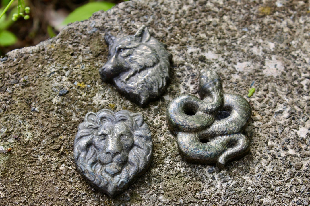 Pyrite Snake Wolf and Lion Crystal Fools Gold Detail Hand Carved and ...