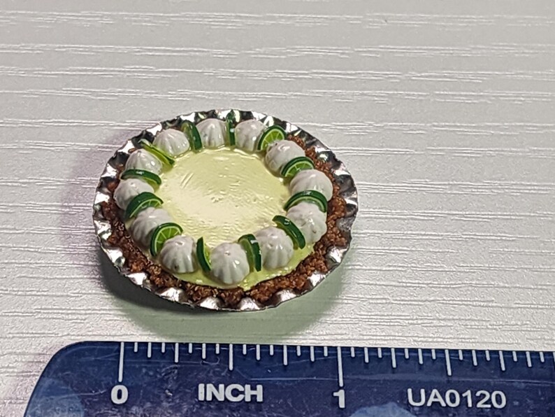 Miniature Dollhouse 1:12 Scale Key Lime Pie Dessert - Etsy