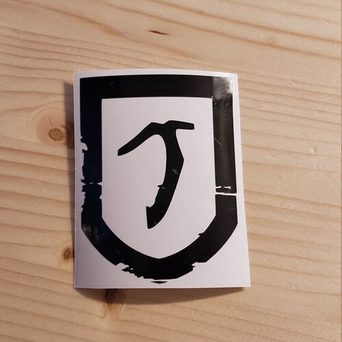 Tomb Raider Lara Croft Vinyl Decal Sticker - Etsy