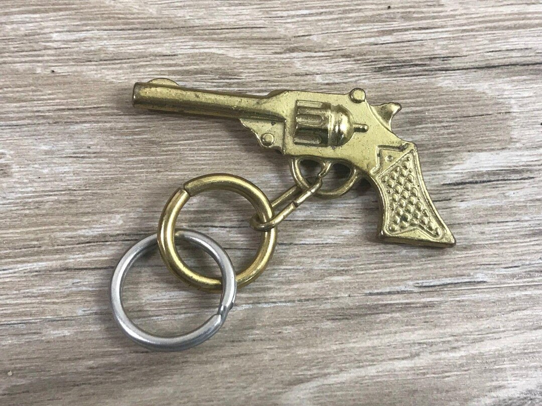Vintage Gold Tone Revolver Gun Pistol Key Ring Keychain - Etsy