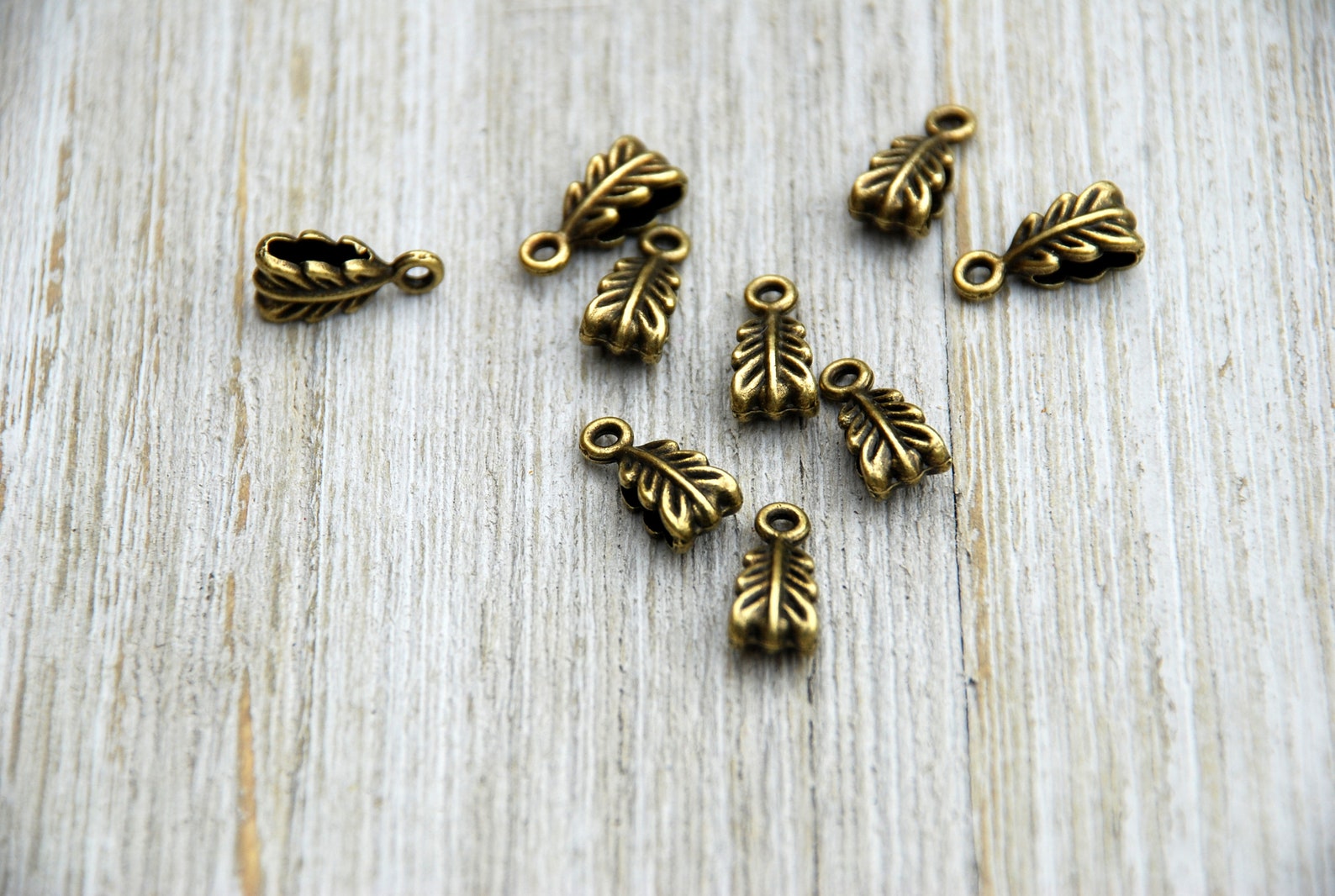 Bronze Bails, Antique Bronze Bails, Metal Pendant Bail, Necklace Bail ...