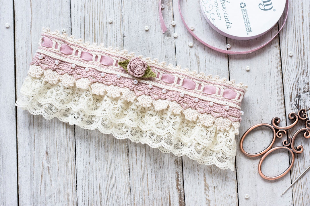 Crochet Wedding Garter Pattern: Vintage Lace Bridal Garter (digital PDF ...