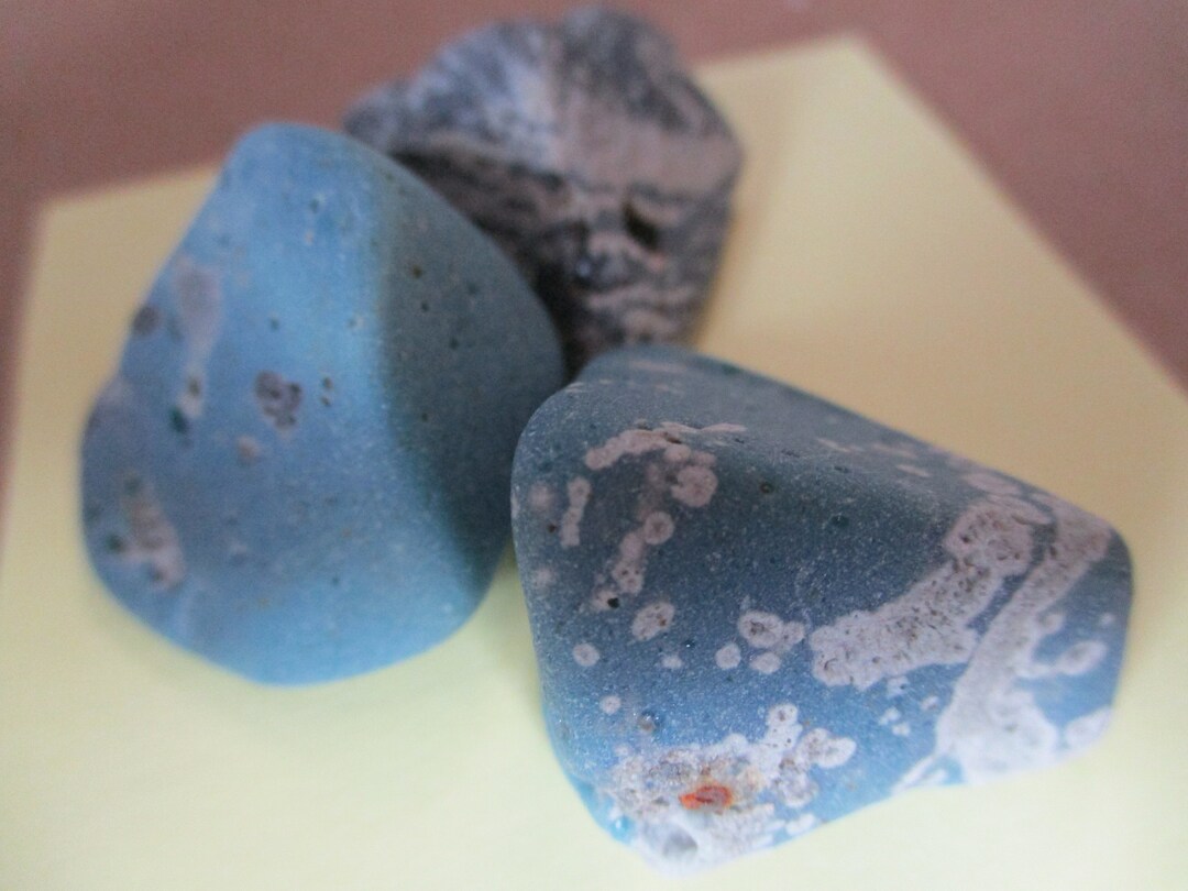 Michigan Leland Blue Pieces, Blues With Snowflakes and Lines, Antique ...