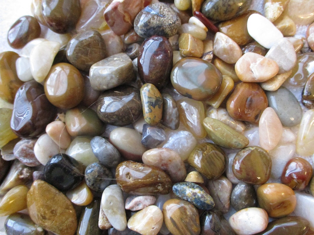 Small Polished Stones and Agates, Mosaics and Crafting Bulk Rocks Lot ...