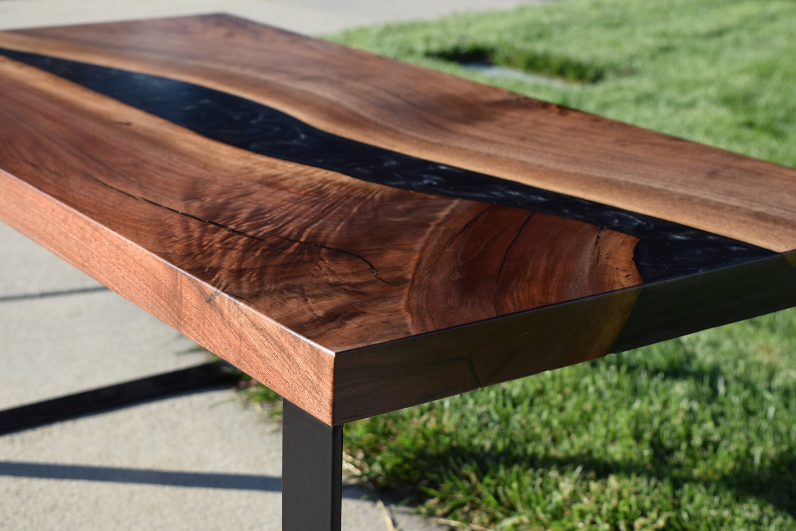 Black Walnut Resin River Coffee Table - Etsy