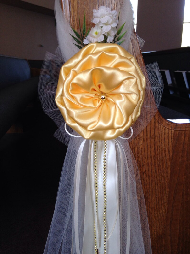 Set of 6 Yellow Ivory Gold Pew Bows Chair Bows Elegant - Etsy