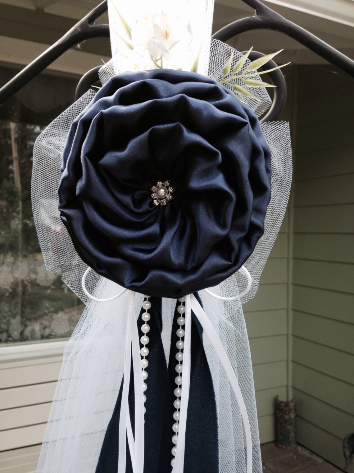 Navy Blue Pew Bows, Chair Bows, White Wedding Church Aisle Decorations ...