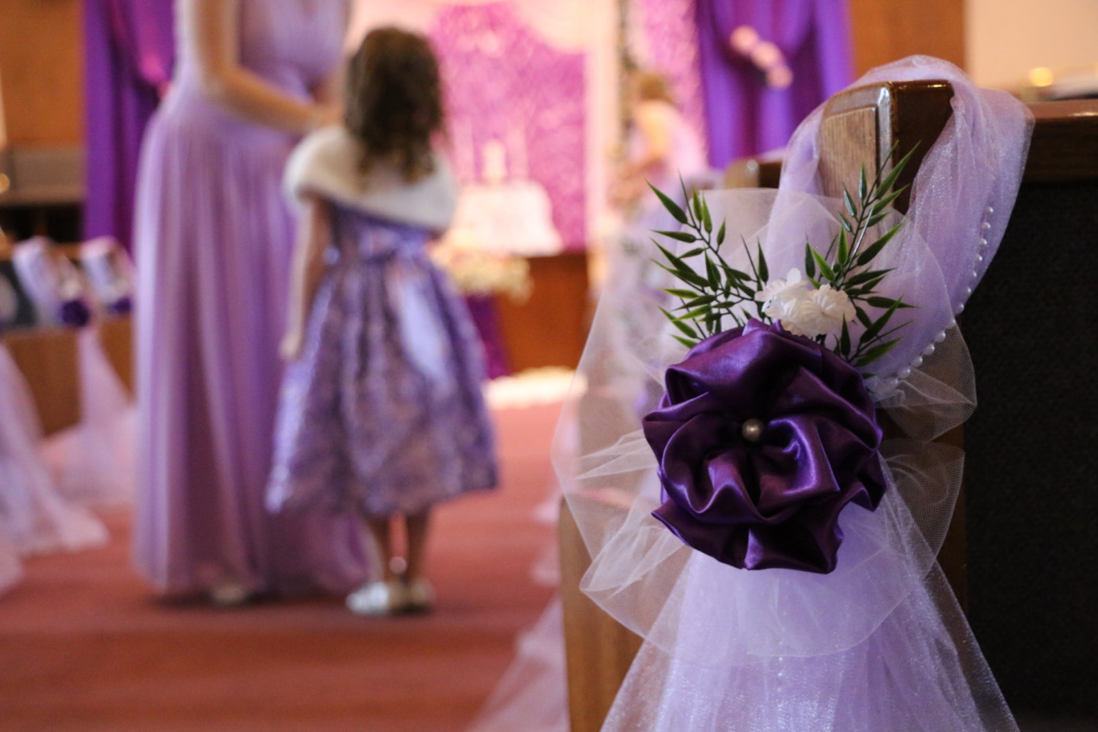Purple Pew Bows Chair Bows Elegant Wedding Bows Pew Church Aisle ...