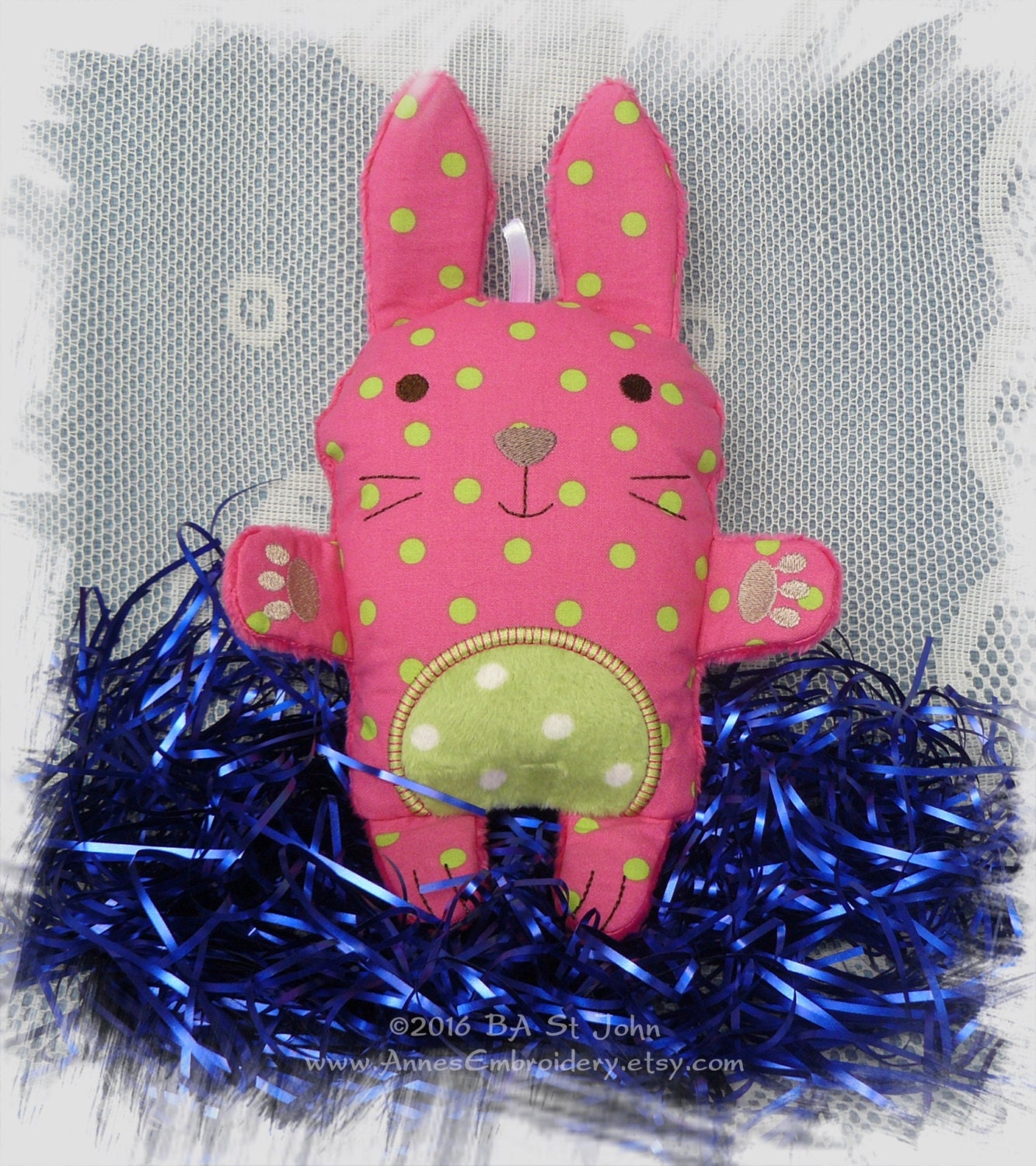 Easter Bunny Rabbit in the Hoop Machine Embroidery Design for 5x7 Hoops ...