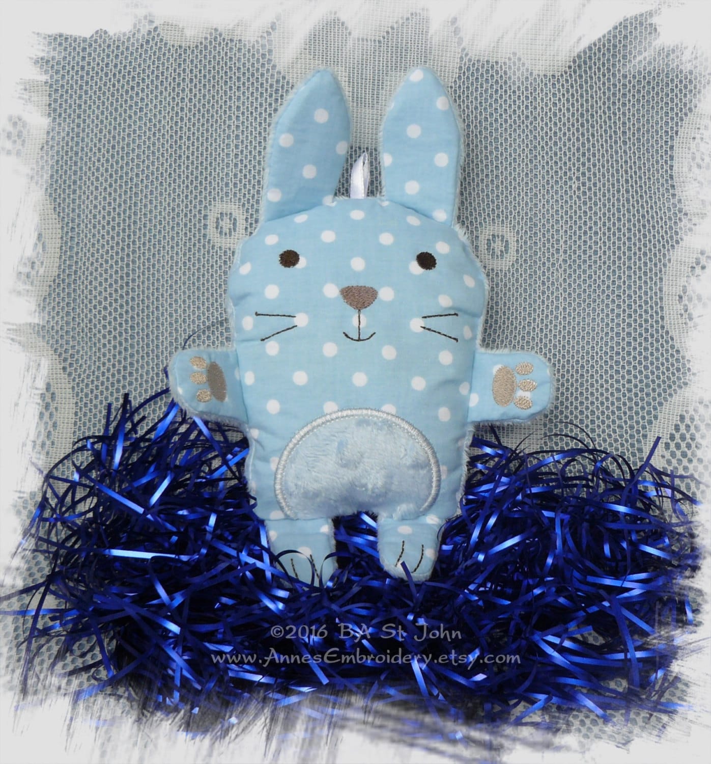 Easter Bunny Rabbit in the Hoop Machine Embroidery Design for 5x7 Hoops ...