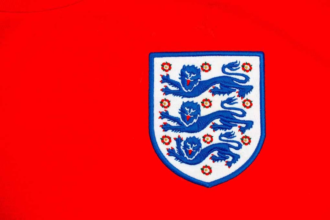 England Three Lions Football Shirt Badge Photograph Picture Print - Etsy