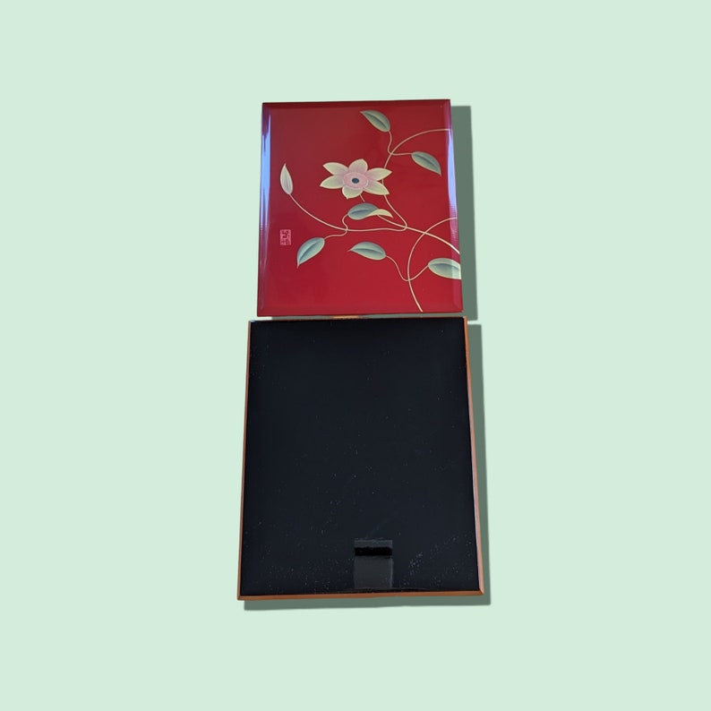 Vintage Japanese Makie Lacquered Box - Etsy