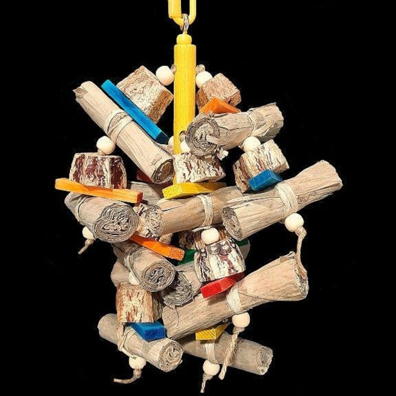 Banana Rama | Multi-textured Shreddable Bird Toy With Mahogany & Banana ...