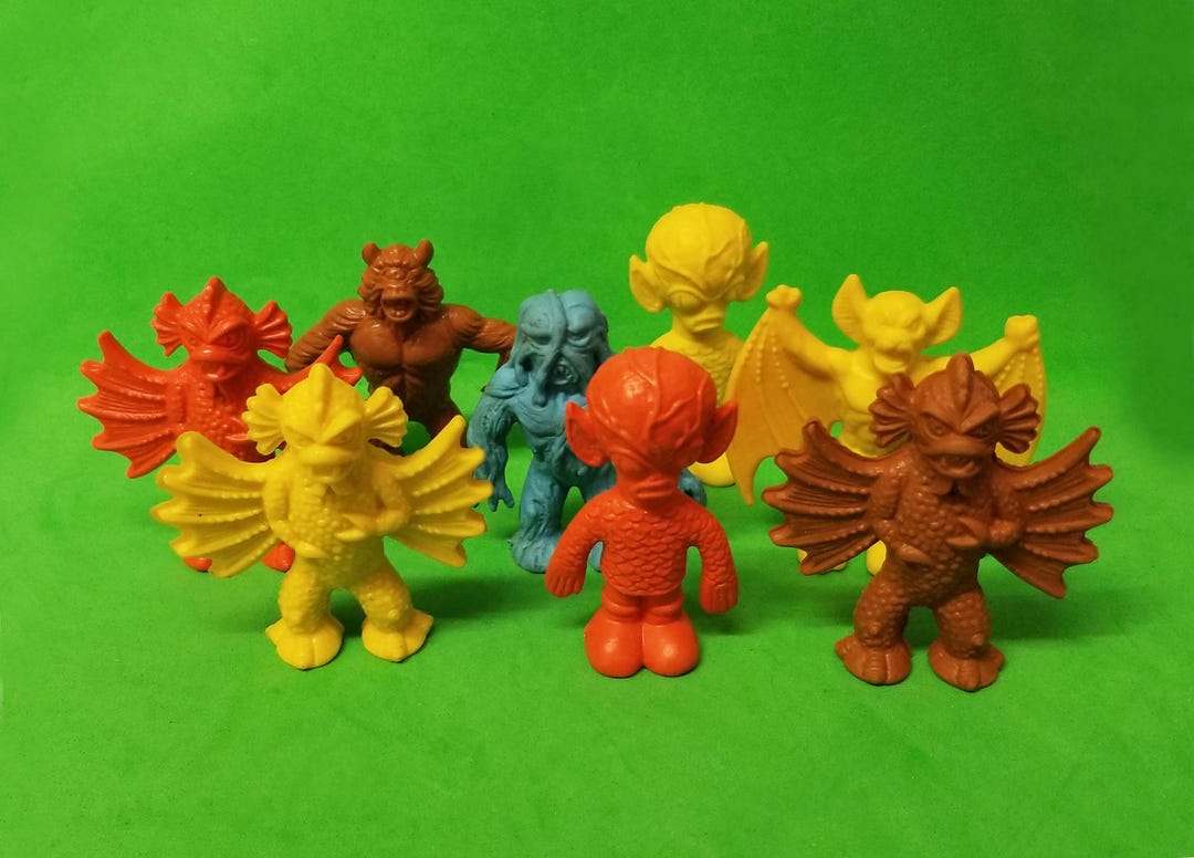 Space Raiders Diener Rubber Eraser Figures Space Creatures Alien ...