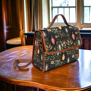 Bug Bag Entomology Cottagecore Satchel Bag Boho Wildflowers Gift Cute ...