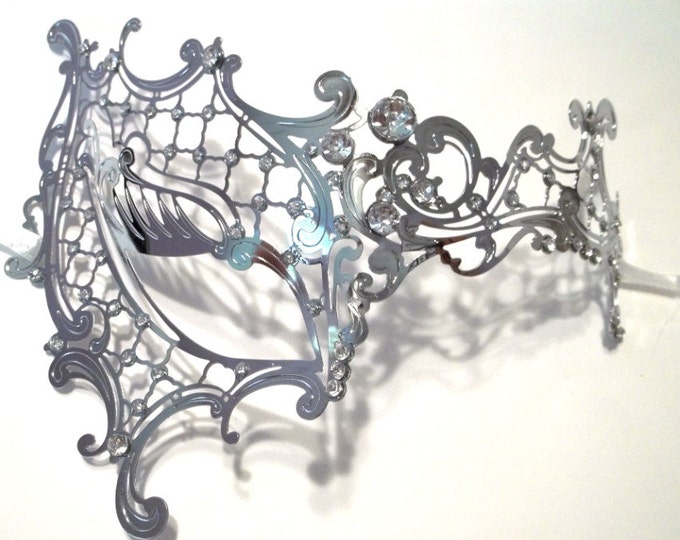 Lady Phantom Masquerade Mardi Gras Metal Filigree Mask in - Etsy