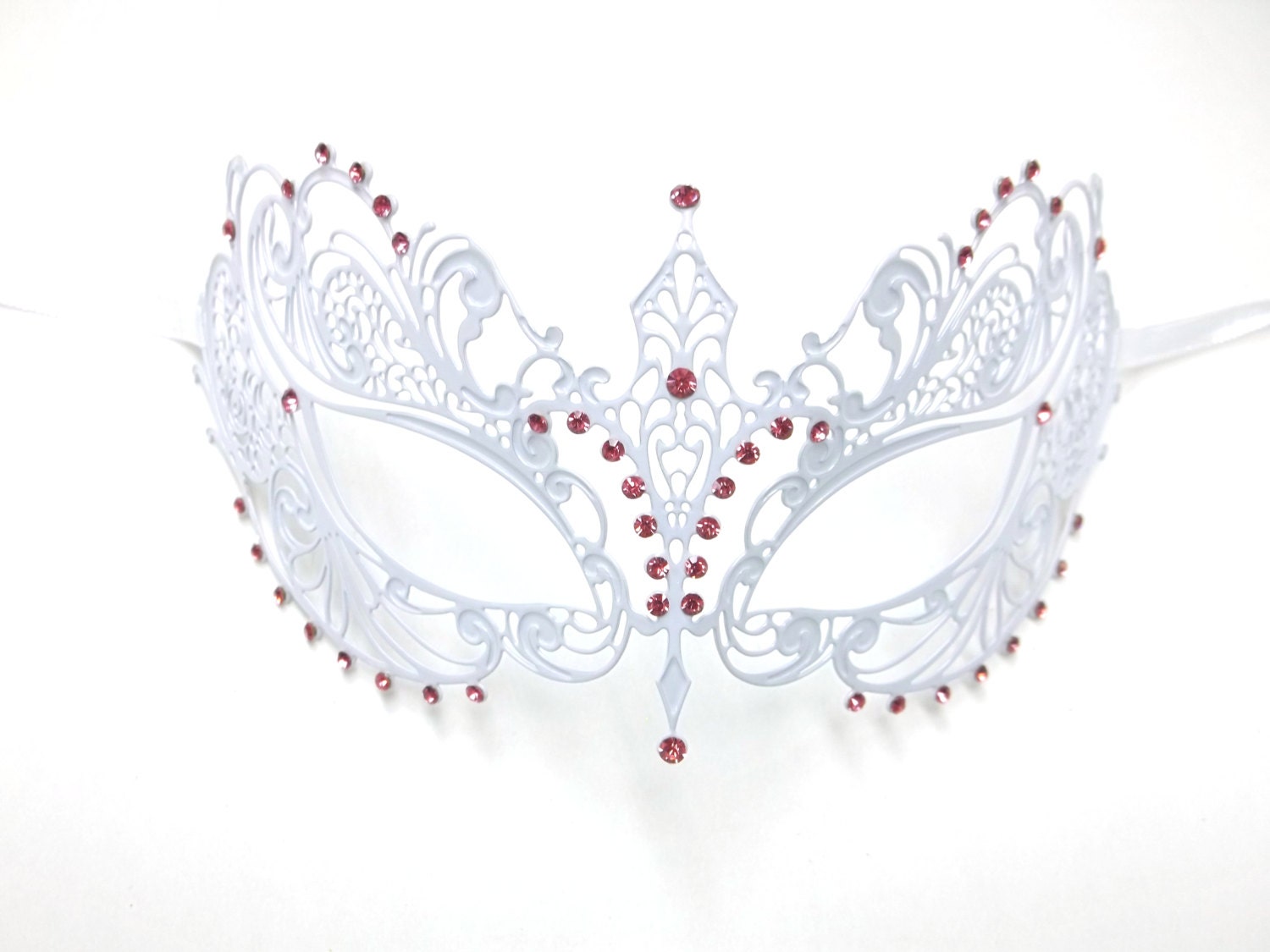 Beautiful Lady Masquerade Mardi Gras Metal Filigree Mask in White With ...