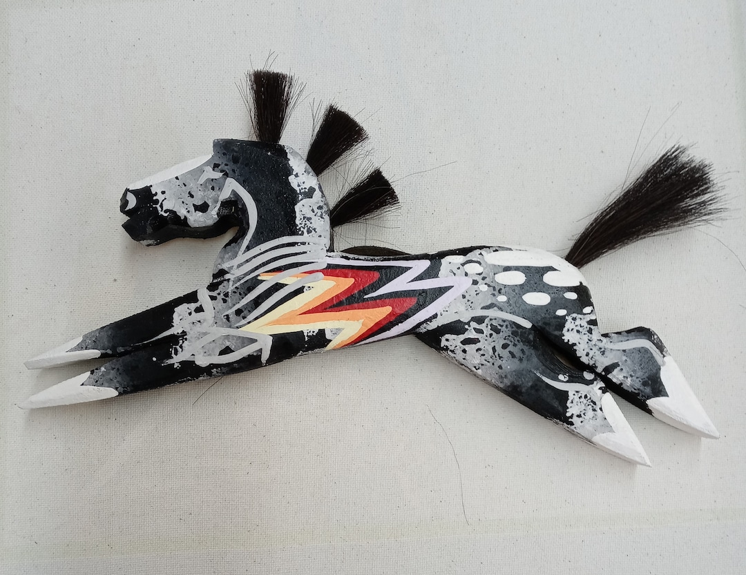 Sam Two Bulls Horse Wall Hanging - Etsy