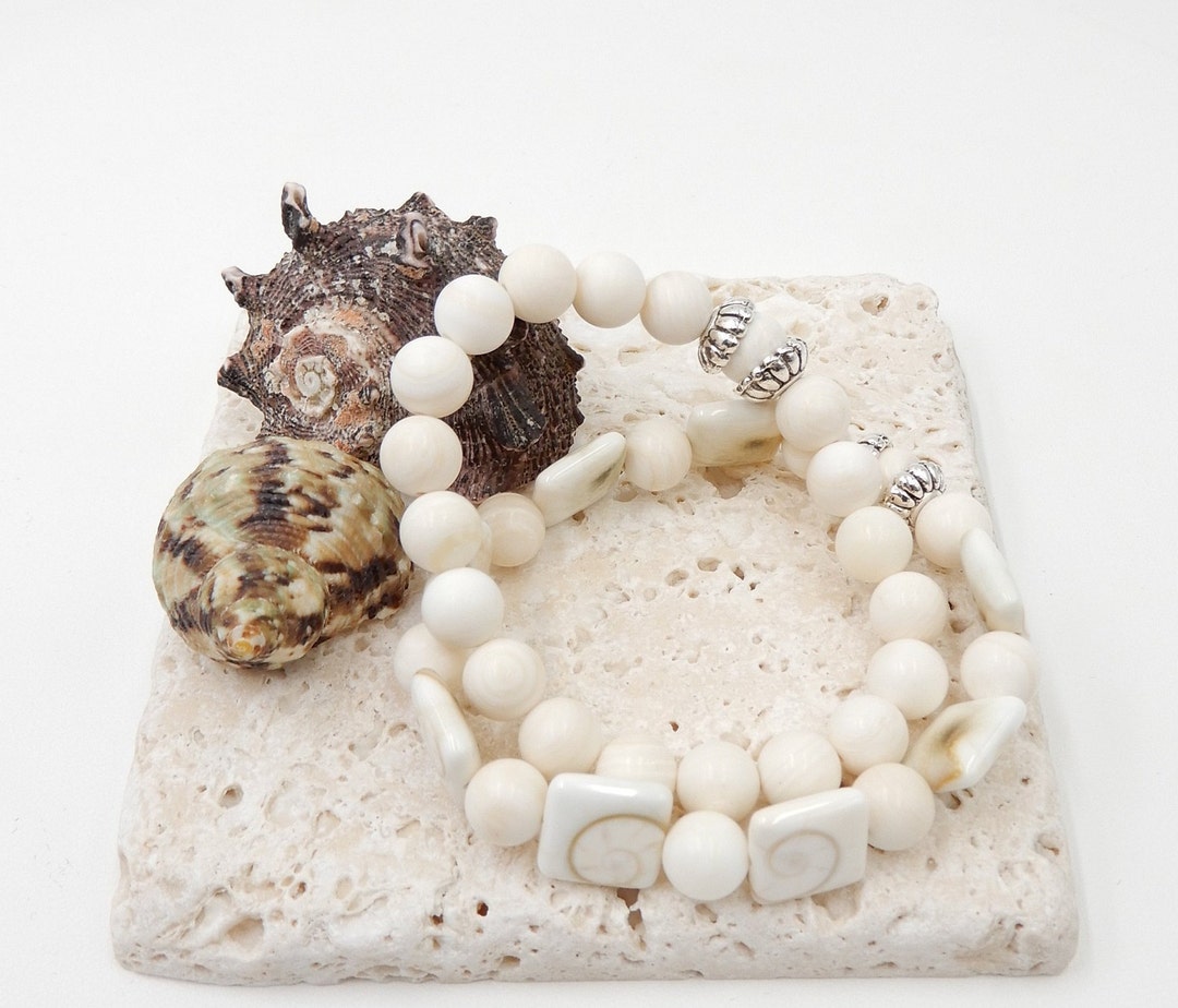 Shiva Shell Bracelet Set: Creamy White Turban Snail, Silver Accents - Etsy