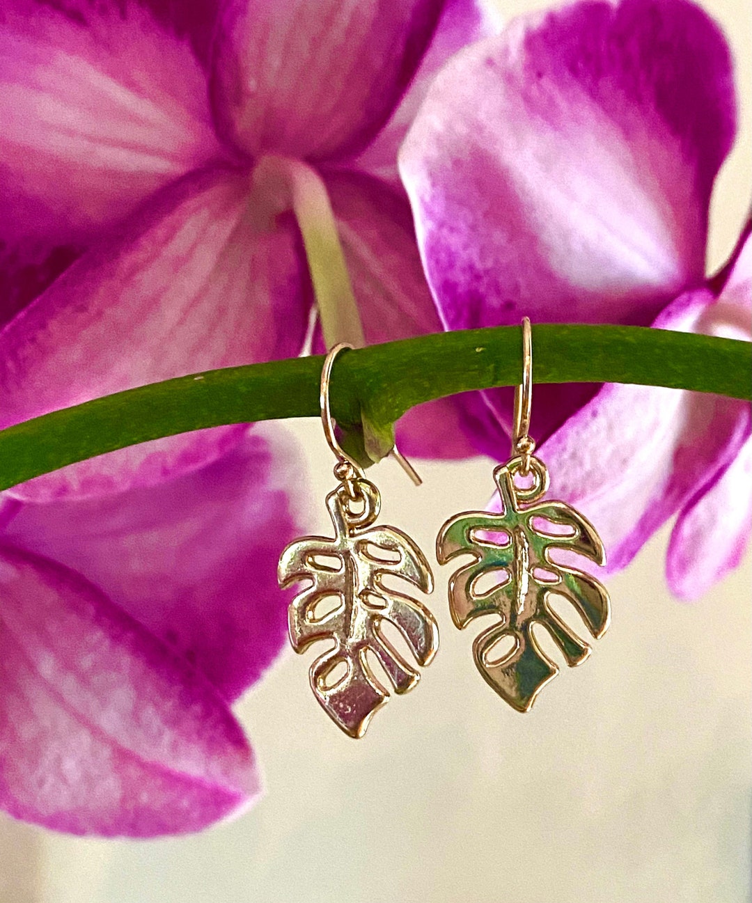 Gold Monstera Leaf Earrings - 14k Gold Filled Wire Earrings - Monstera ...