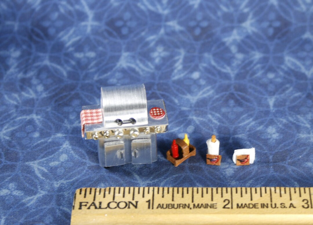 LOT 1:48 Miniature Dollhouse BBQ Barbecue GRILL Condiments Etc. 1/4 ...