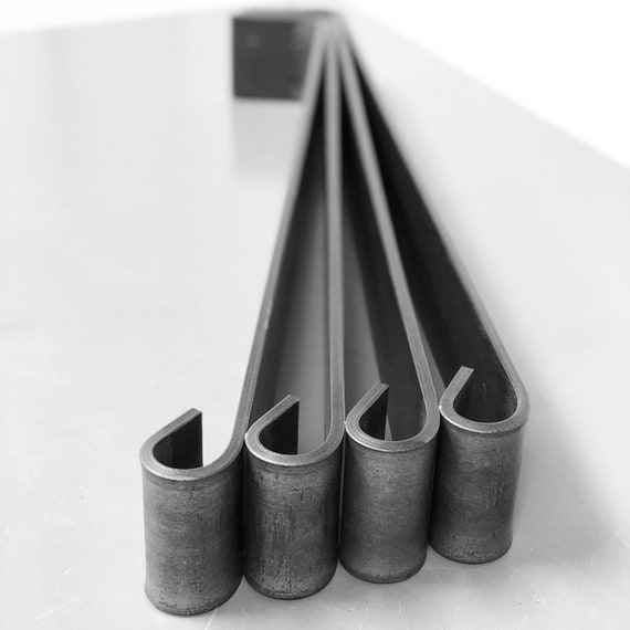 Straight hairpin legs store
