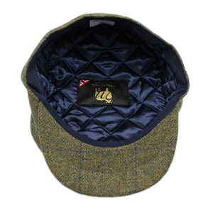 British Wool Tweed Bond Style Flat Cap Elongated Peak Quilted Satin ...