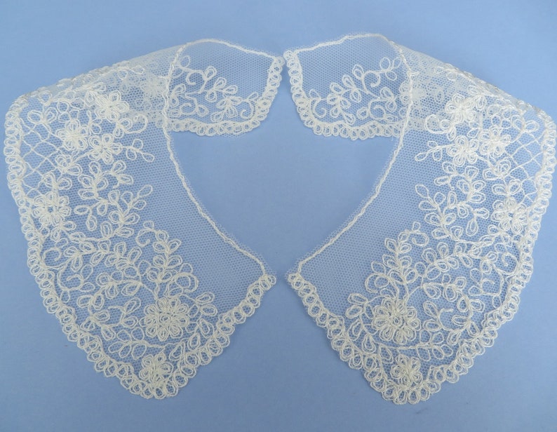 Small Cornelli Embroidered Lace Collars Ivory on Tulle Net - Etsy UK