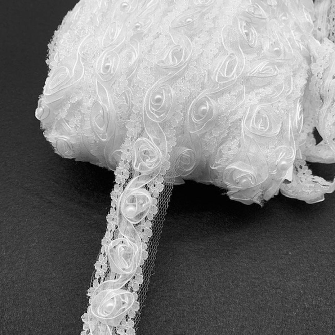 1mt White Lace Edge Trimming With Cornelli Ribbon Pattern and - Etsy