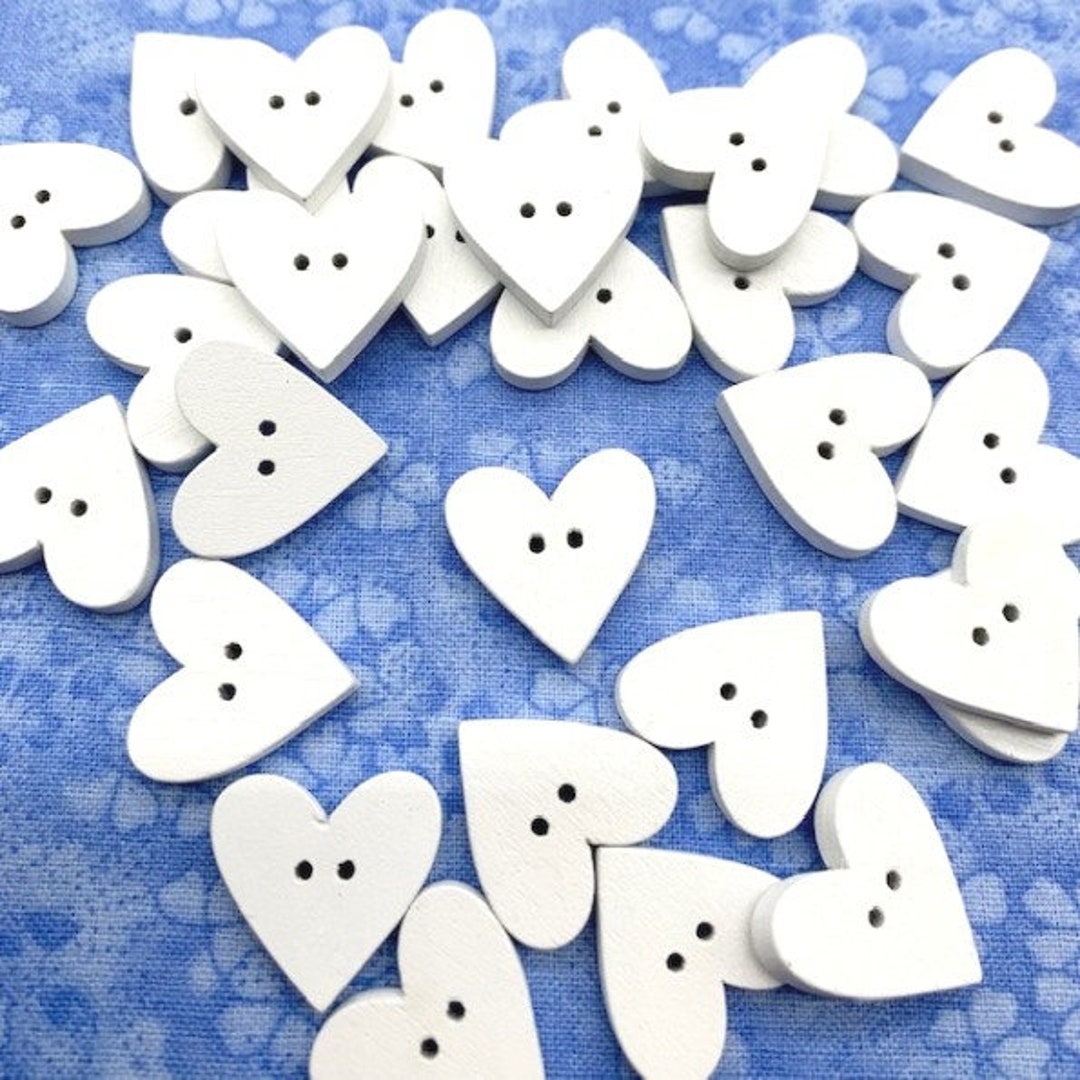 100 White Wooden Heart Buttons, 19mm, Two Hole Wood Sewing and Craft ...