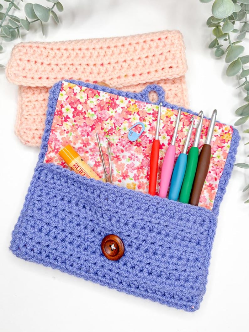Crochet Hook Case Pattern & Video, Lined Crocheted Notions Hook ...
