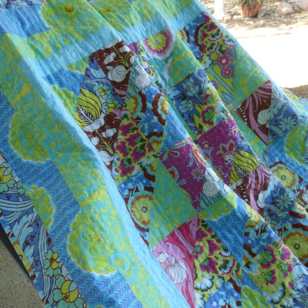 Amy Butler Quilt - Etsy