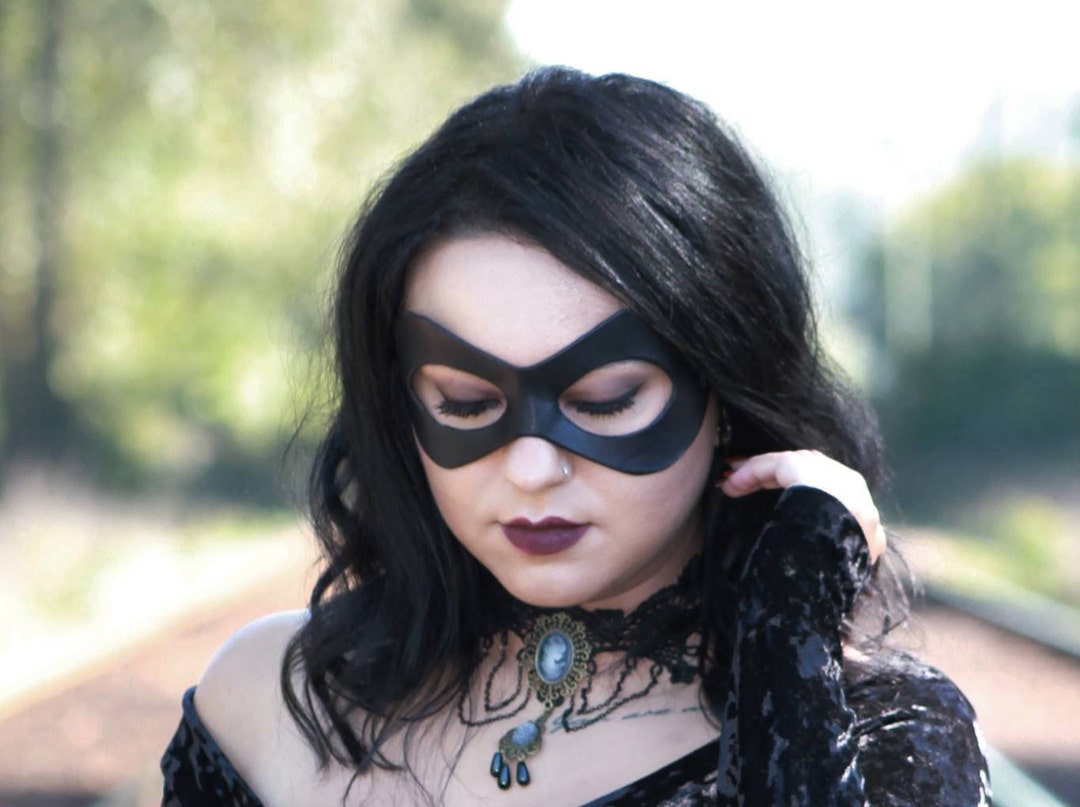 Leather Domino Mask - Masquerade Costume Mask in Black or Red Women's ...