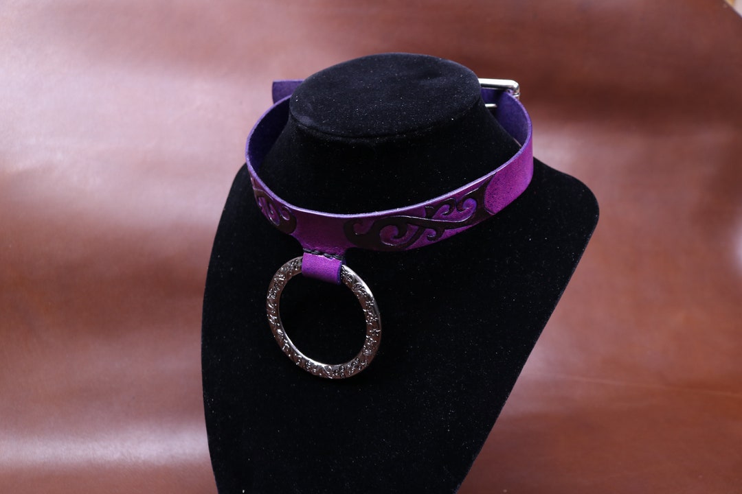 Vampiress Purple Leather Collar - Etsy