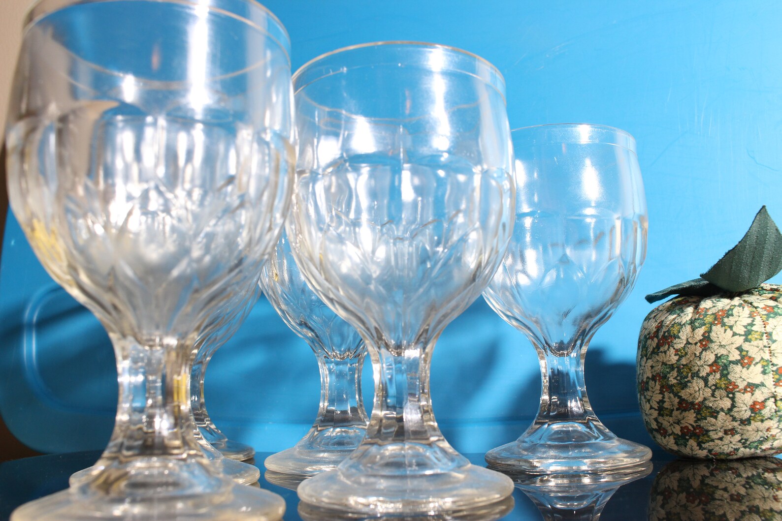Wine or Water Glass Cups Diamond Pattern Setting for 6 - Etsy