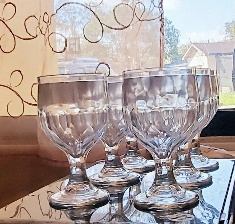 Wine or Water Glass Cups Diamond Pattern Setting for 6 - Etsy