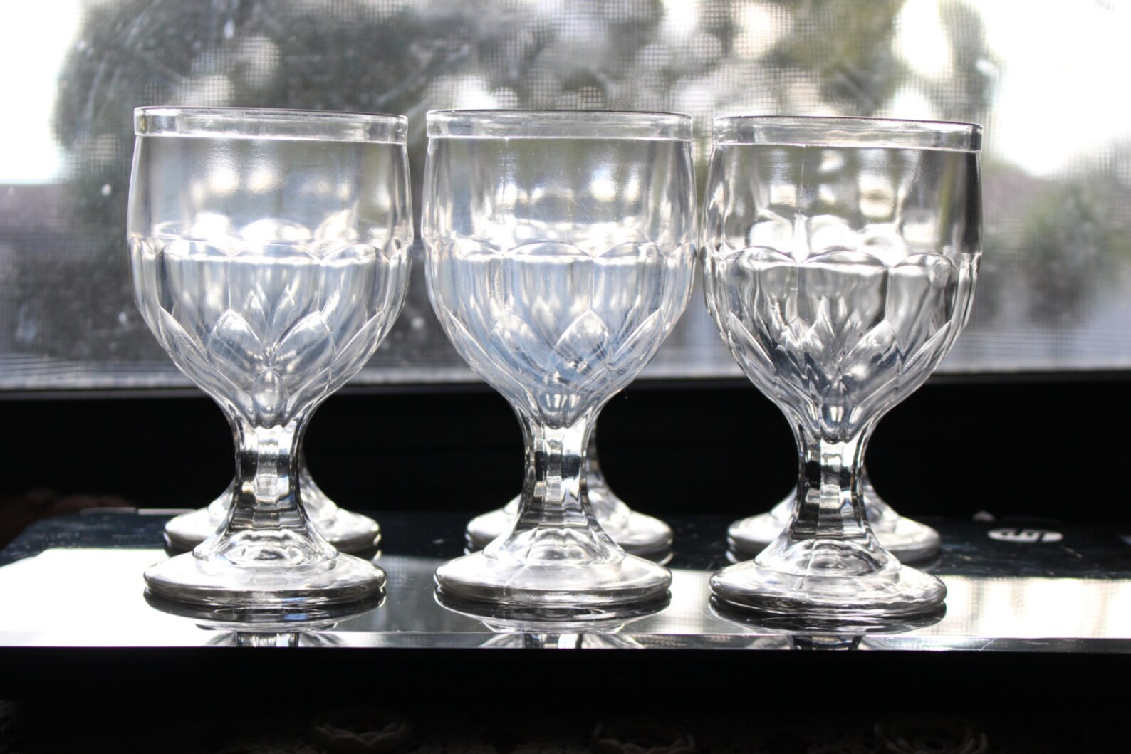 Wine or Water Glass Cups Diamond Pattern Setting for 6 - Etsy